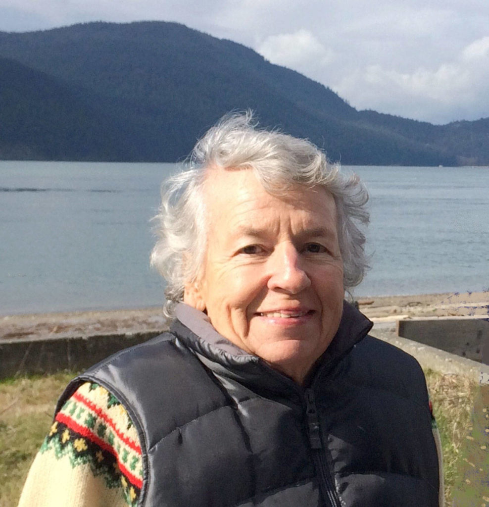 Pamela Toelle commended by Bellevue City Council for decades of ...